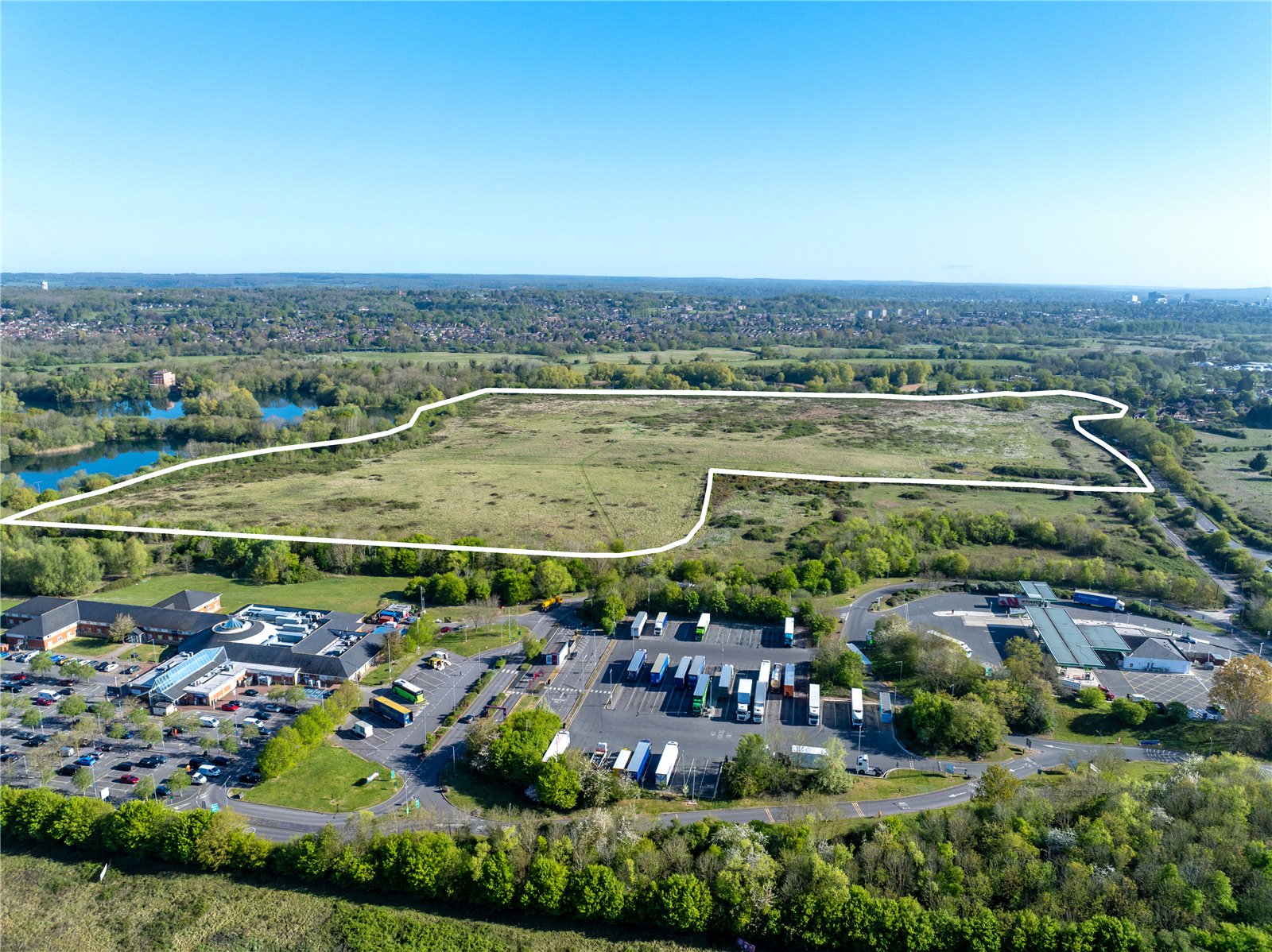 Theale, Reading, Berkshire, RG30 3UQ